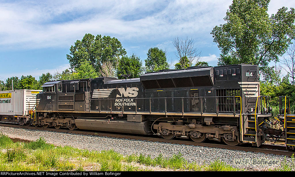 NS 1114